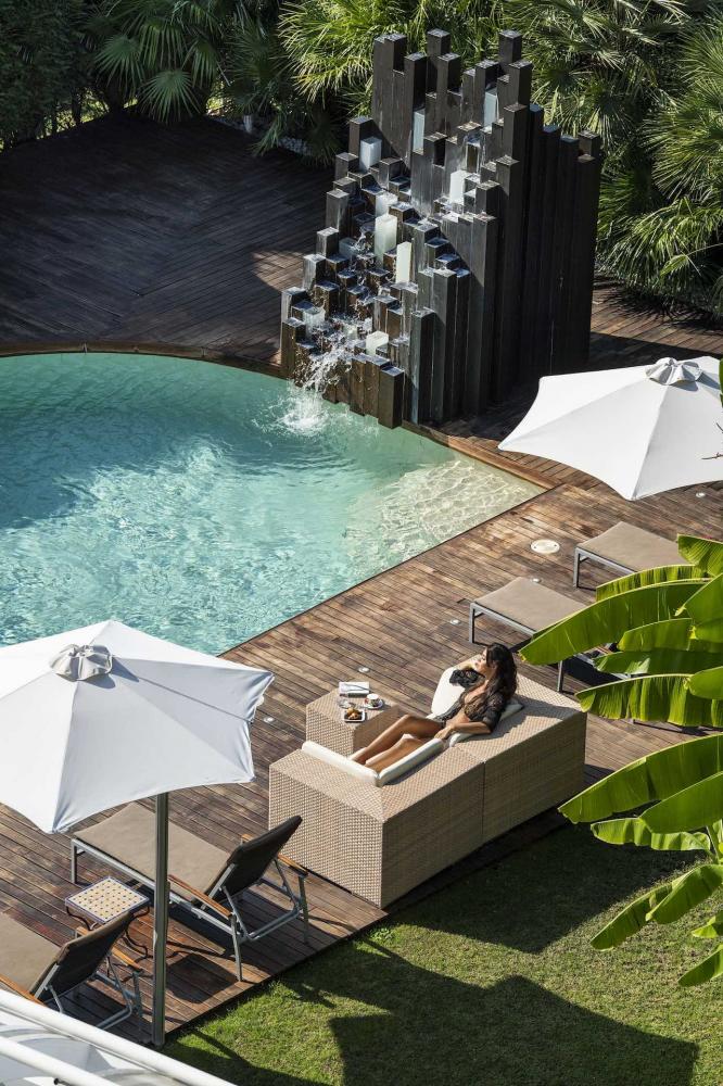 Blu Pool